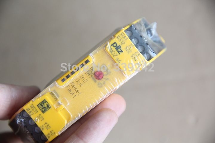 2018 New&Original Pnoz S4 24vdc 3n/O 1n/C Pilz Safety Relay Pnoz S4 ...