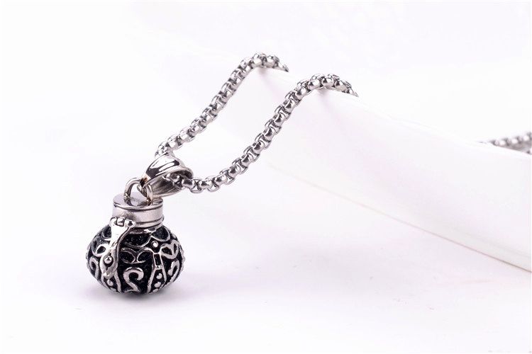 Buy Best And Latest Necklaces Type Openable Put Magic Box Jar Lockets ...