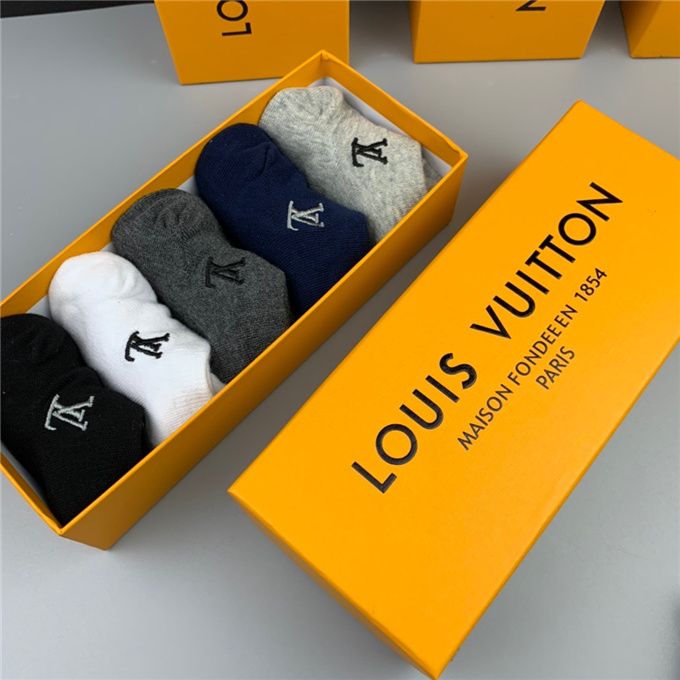 Louis Vuitton Socks Set For Women | semashow.com