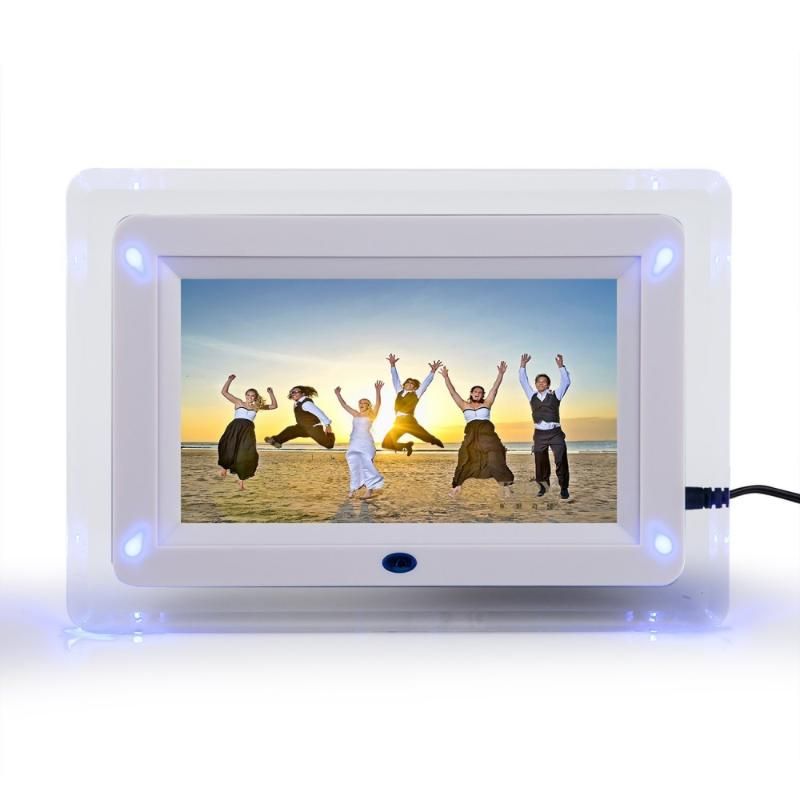 Portable Digital Photo Album