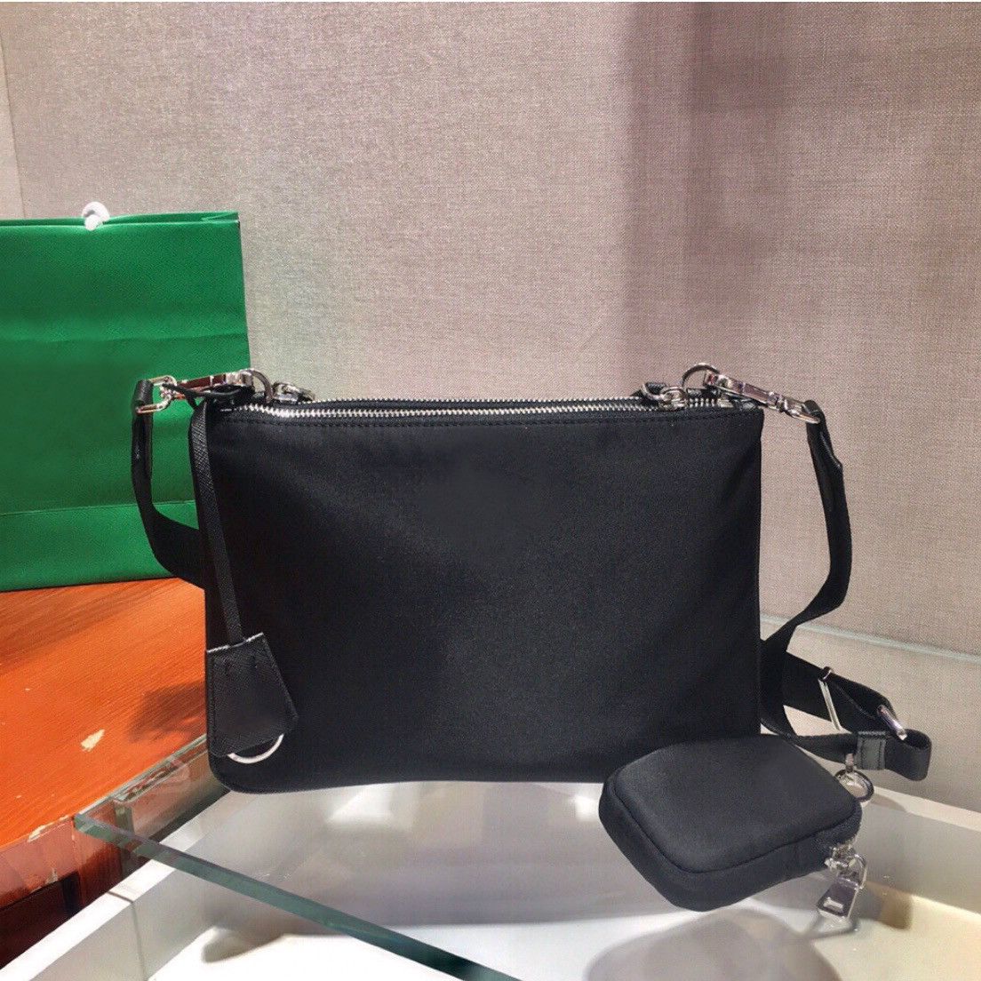 Fashion Messenger Bag Cross Body Bag Men Twin Set Chain Purse Classic ...