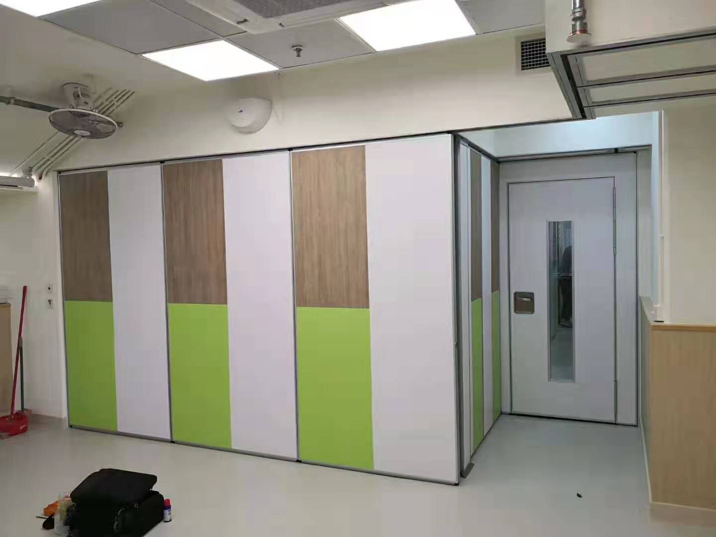 Movable Acoustic Partitions