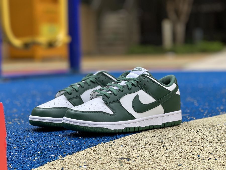 Nike Dunk SB Low Shoes AAAA Dupe Panda Mens Womens Panda Sean Cliver ...