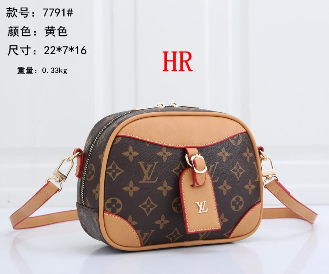 Good Quality Purses Canada Day | Paul Smith