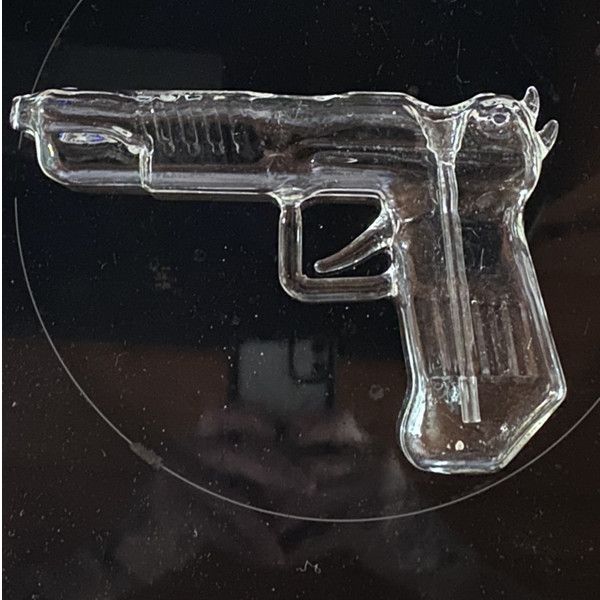 Wholesale Premium Glass Bong Gun With Gun Shape For Tobacoo High ...