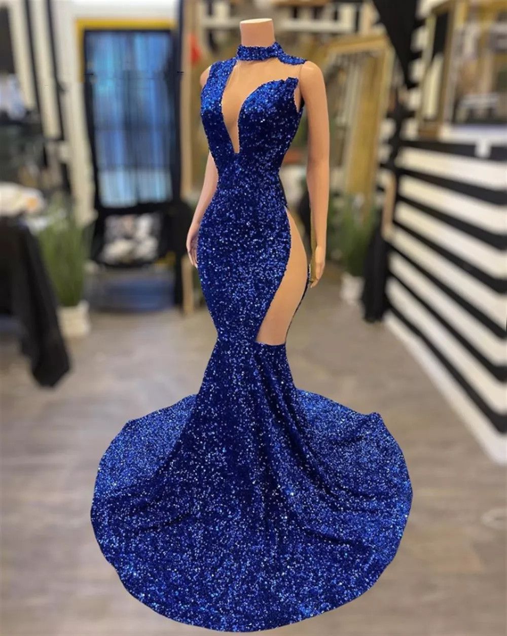 Black And Dark Blue Prom Dresses