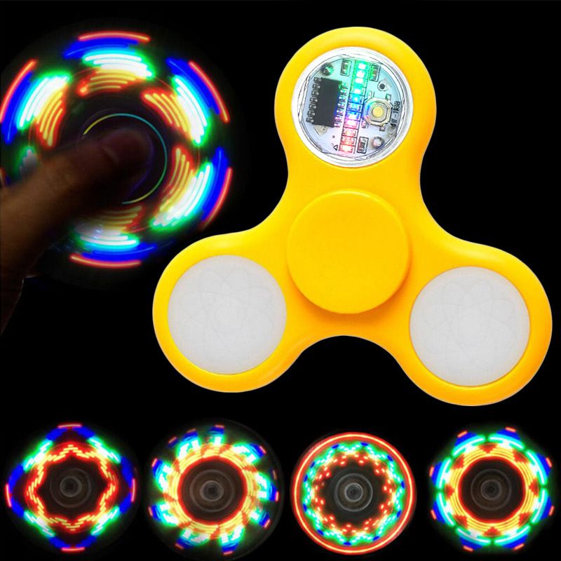 LED Light Up Fidget Spinner With 11 LED Beads 18 Patterns CE RoHs ...