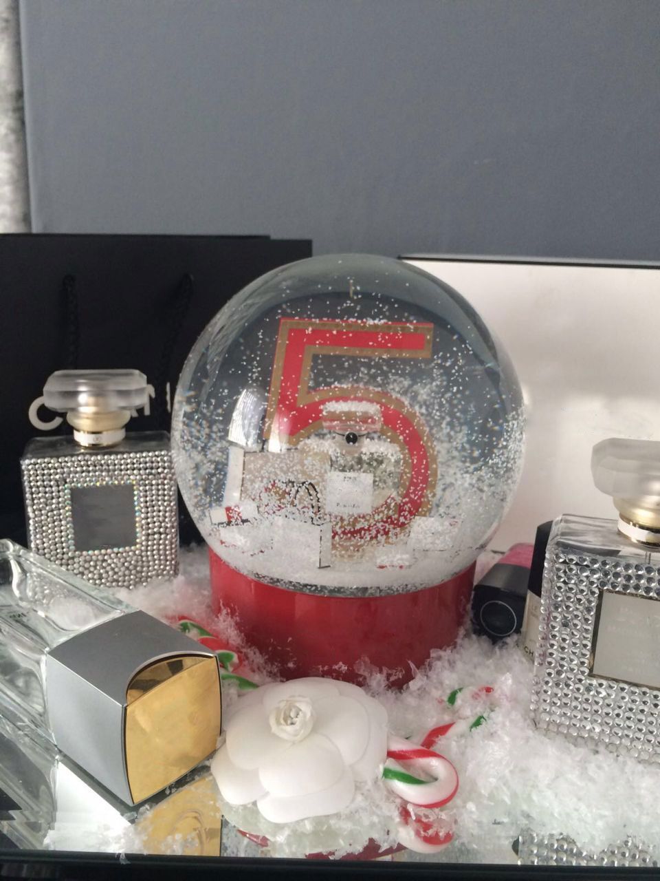 Electric Snow Globe With Red NO.5 Perfume Bottle Inside Snow Crystal ...