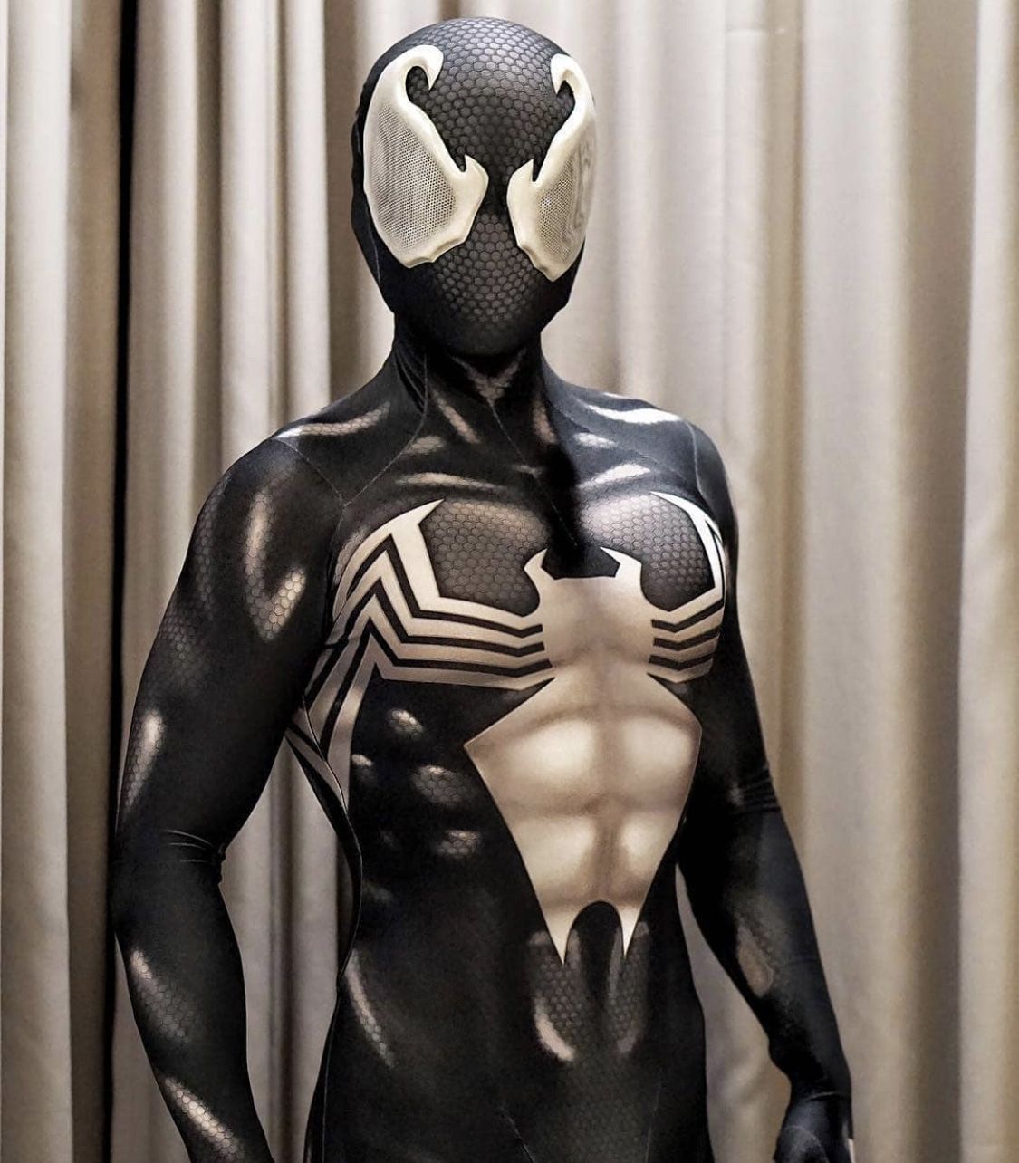 Symbiote Spiderman Costume