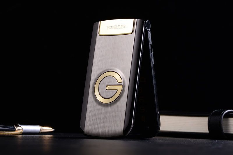 Luxury Flip 2.4 Inch Screen Cell Phones Metal Body Dual SIM Card MP3 FM ...