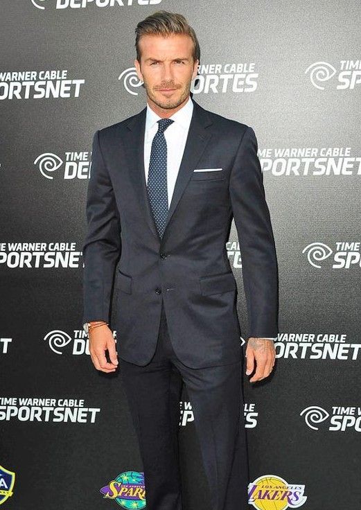 Celebrity Red Carpet Mens Suits Slim Fit Navy Blue Wedding Suits For ...