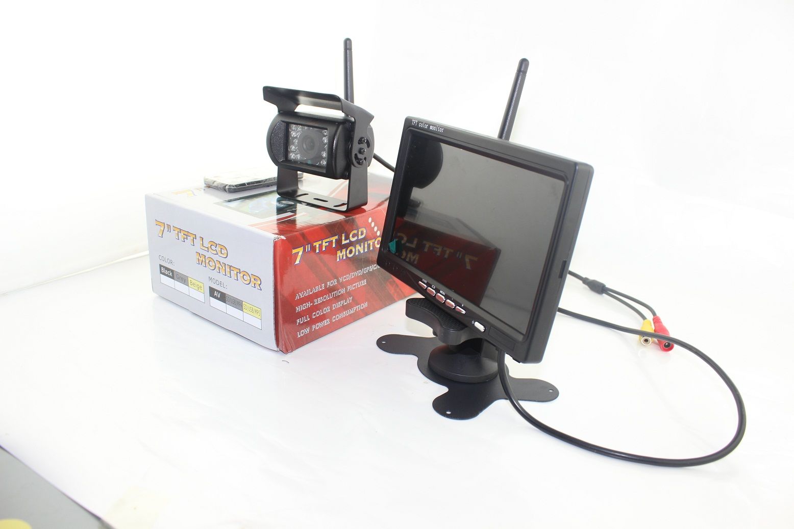 2020 100m 2.4GHz Wireless Rear View Camera 7 800*480 TFT LCD Screen Car ...