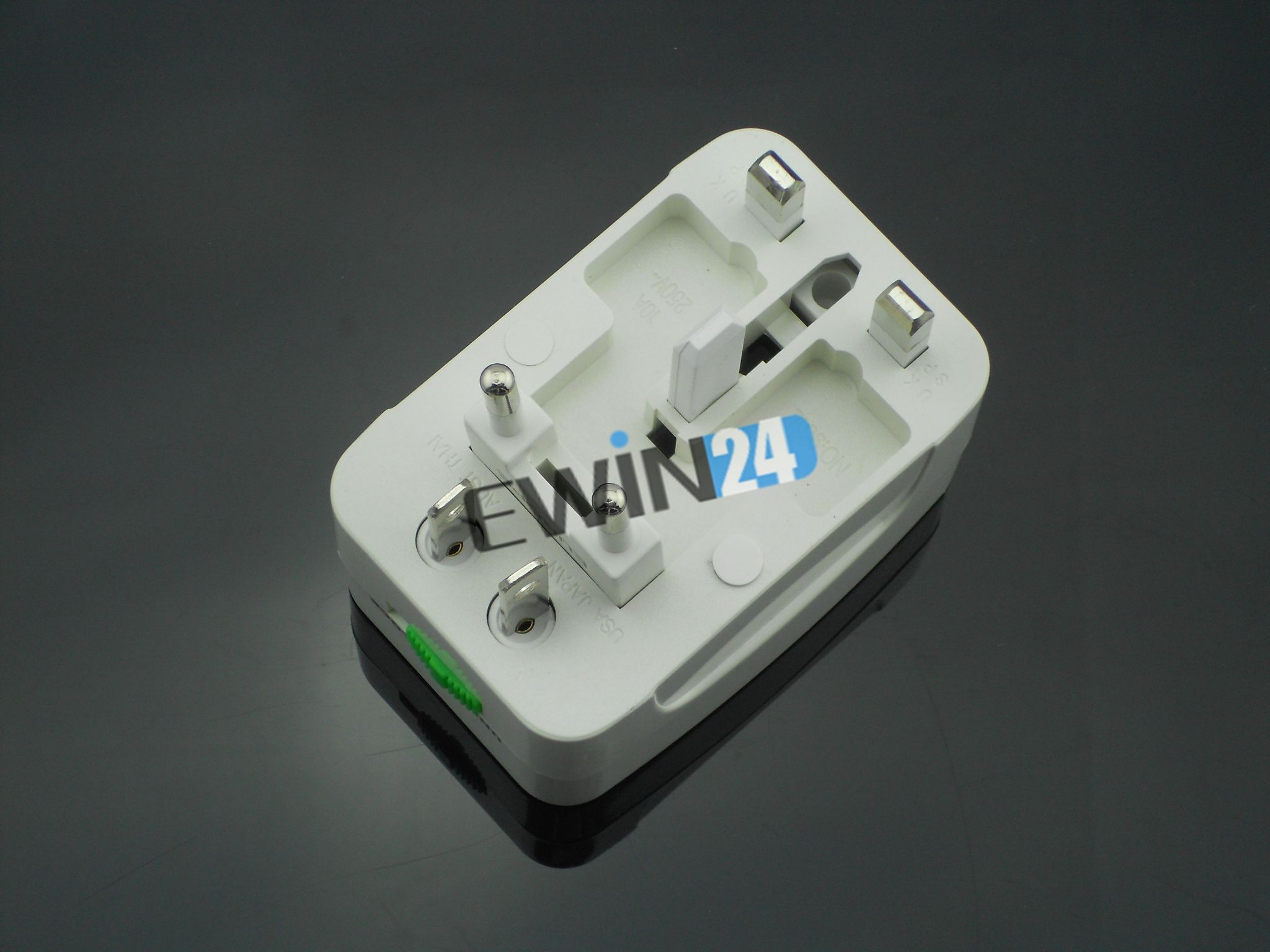 2020 Worldwide Universal AC Power Inverter Socket Plug Multi Travel ...