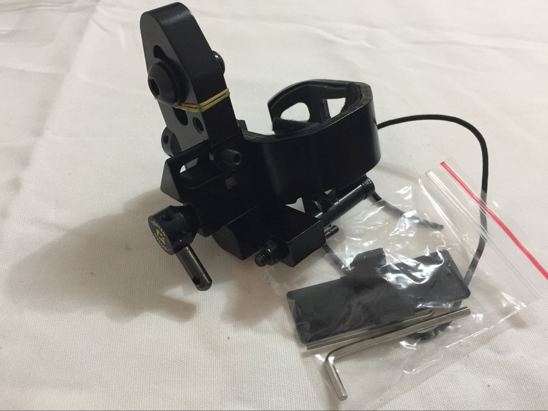 2021 1 Pk Archery Hunting NAP Apache Drop Away Arrow Rest Full ...