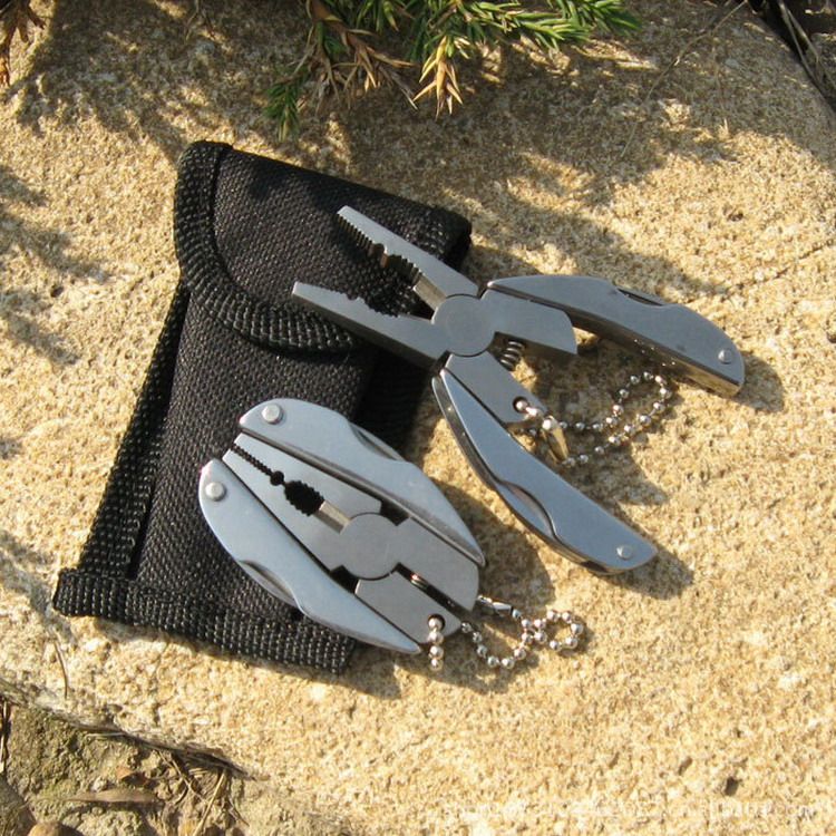2021 Folding Keychain Pocket Multi Function Tools Set Mini Pliers Knife ...