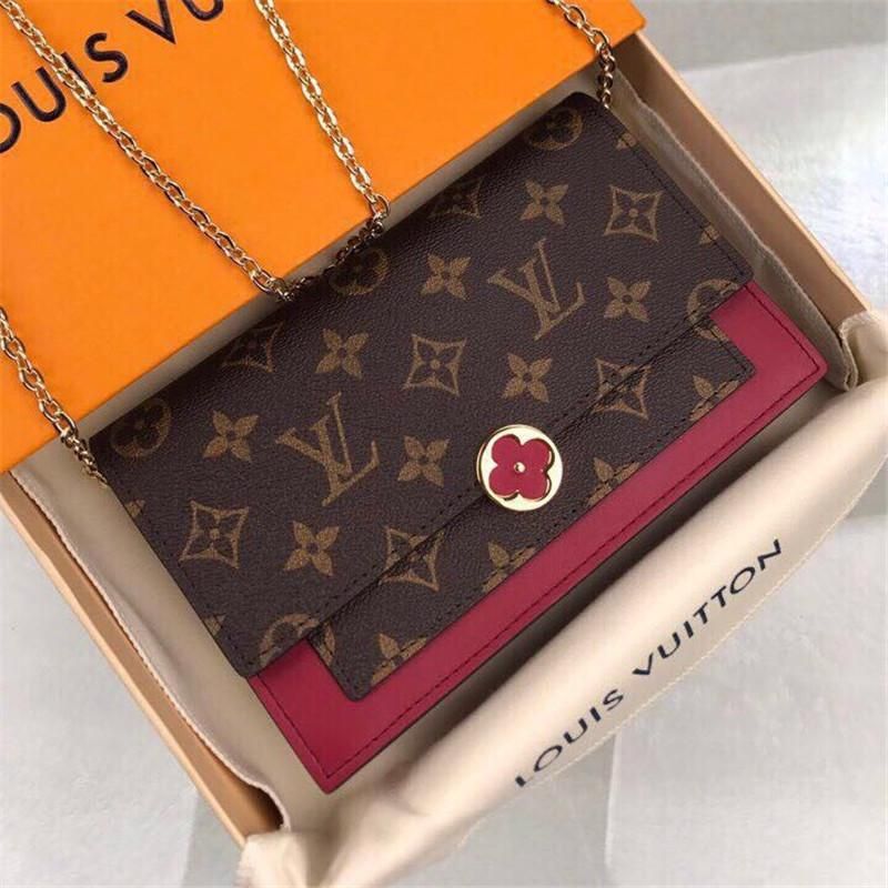 Chain Wallets For Women | Paul Smith