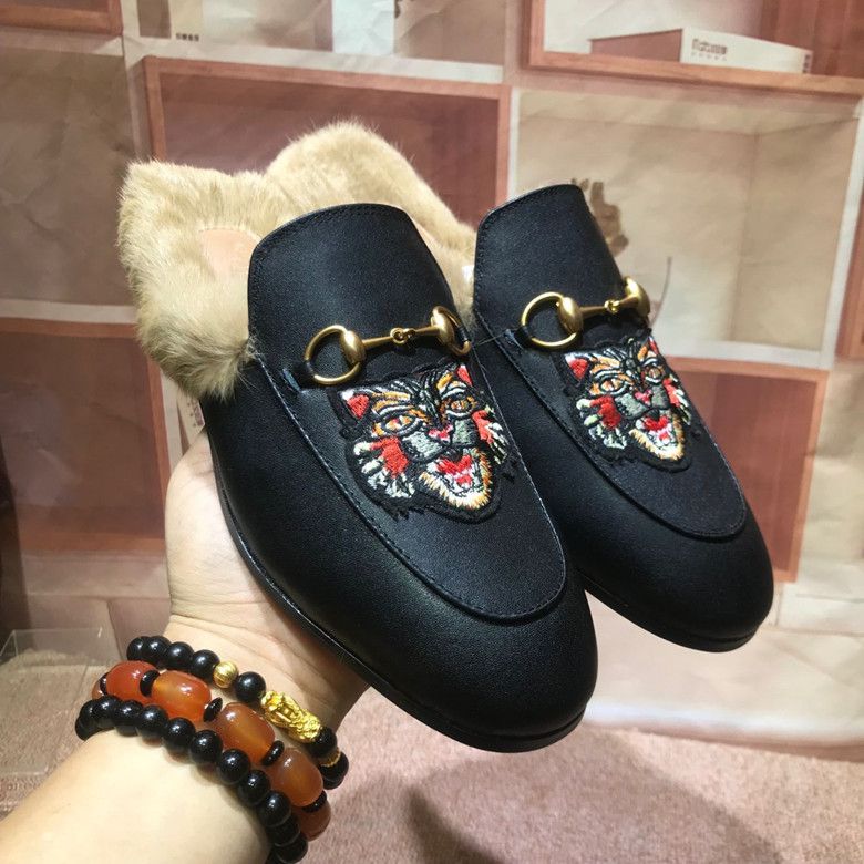 Men Luxury Designer Slippers Brand Fur Slippers Women Genuine Leather ...