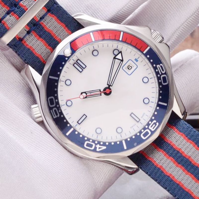 Commander James Bond 007 White Dial Limited Edition Watch Mens Sprots ...