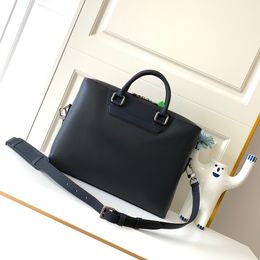 Wholesale Bags & Luggage | Cheap Briefcases Direct - Page 1