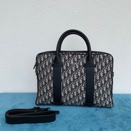 Wholesale Bags & Luggage | Cheap Briefcases Direct