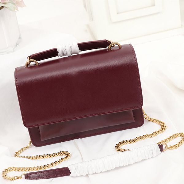 Luxury Designer Wallet On Chain | semashow.com