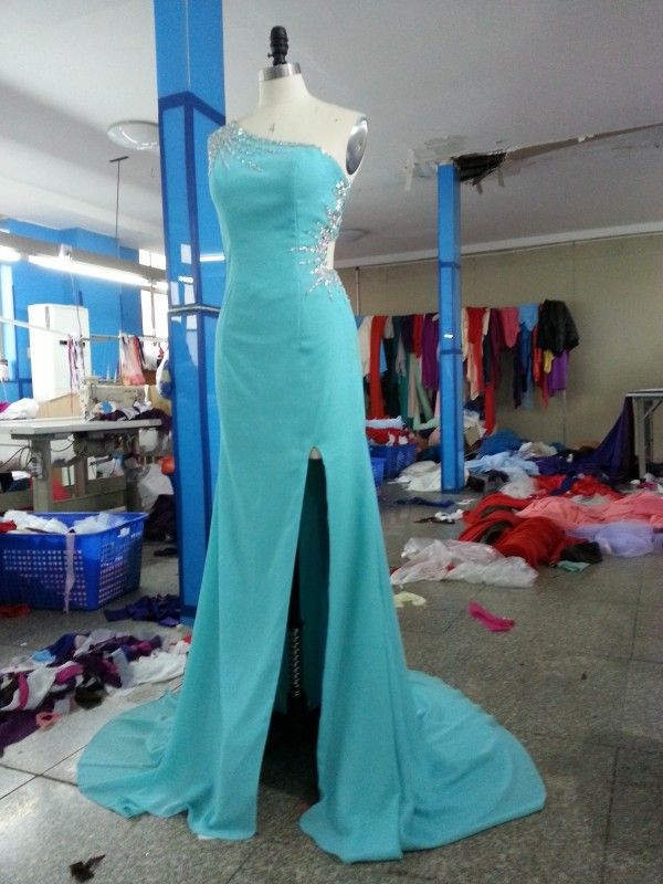 Elegant Hot Sale Jewel Mermaid Brush Chiffon Ruffles Beads Crystal Long
