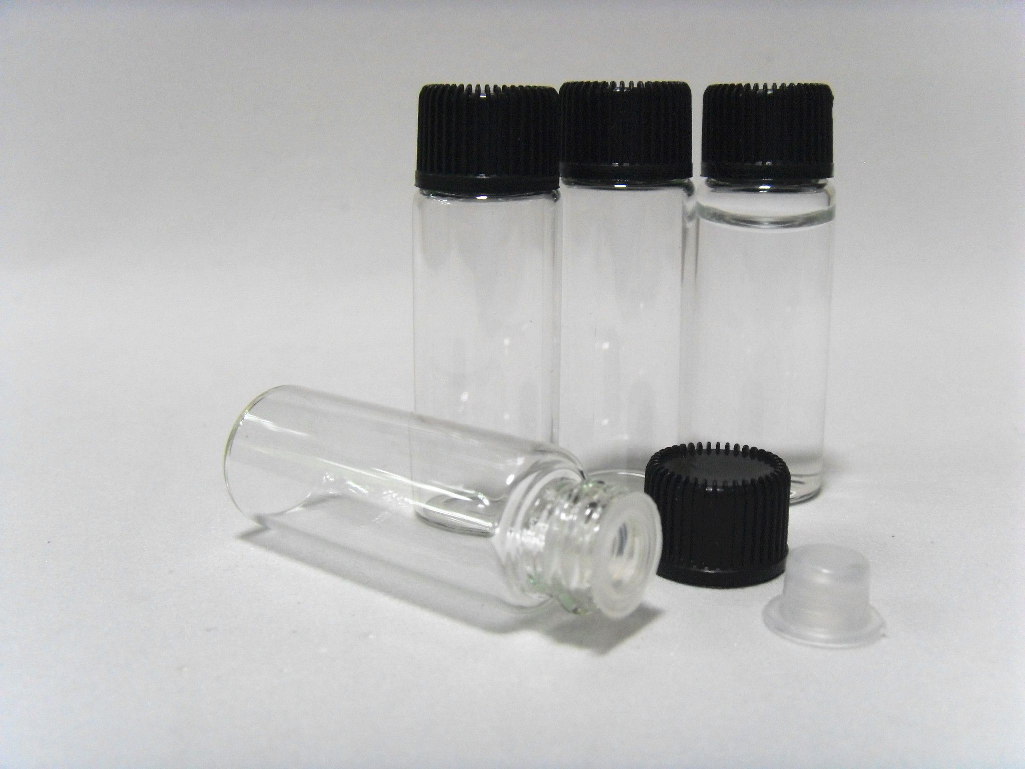 2017 5ml Clear Glass Bottles/Vials With Pp Screw Lid And Stopper Insert ...