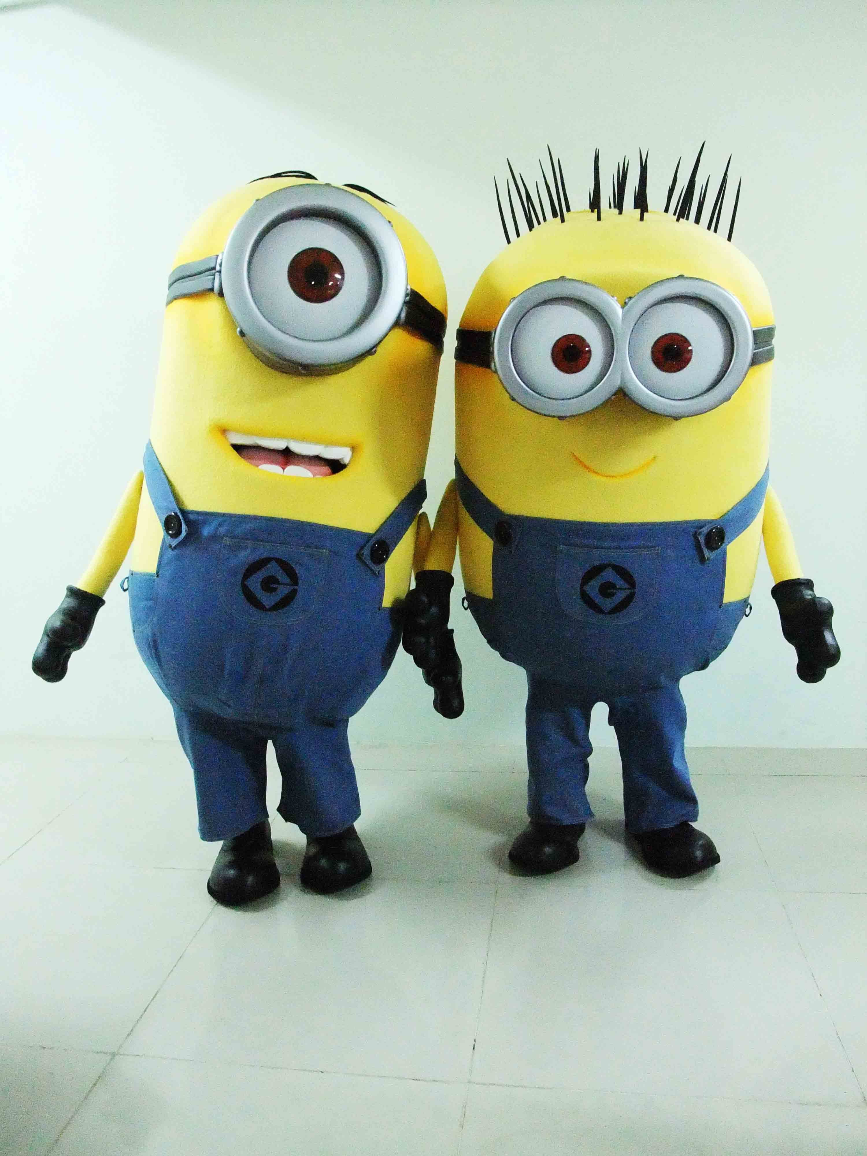 Minion Mascot Costume Rental at Angela Hagberg blog