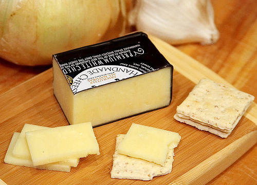 10 Mouth-Watering Recipes You Can Make with Shredded Monterey Jack Cheese