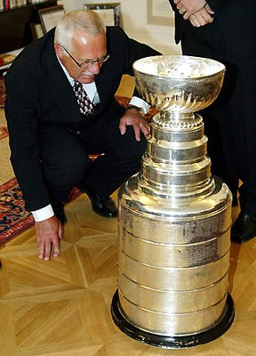 The Ultimate Guide to Stanley Cup Merchandise Where to Buy, What to Get ...