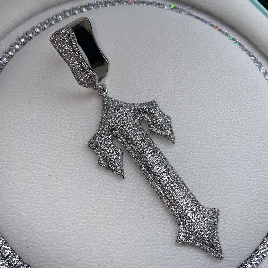 Trapstar Ensemble De Pendentif En Diamant Complet Avec Un Collier En Or ...