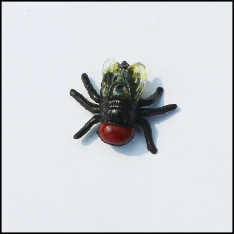 Prank Toys: Realistic Simulation Flies Funny Fake Insects For April ...