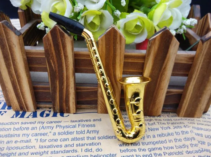 Bongs For Sale: Compact Metal Saxophone Pipe Portable Design, Filter ...