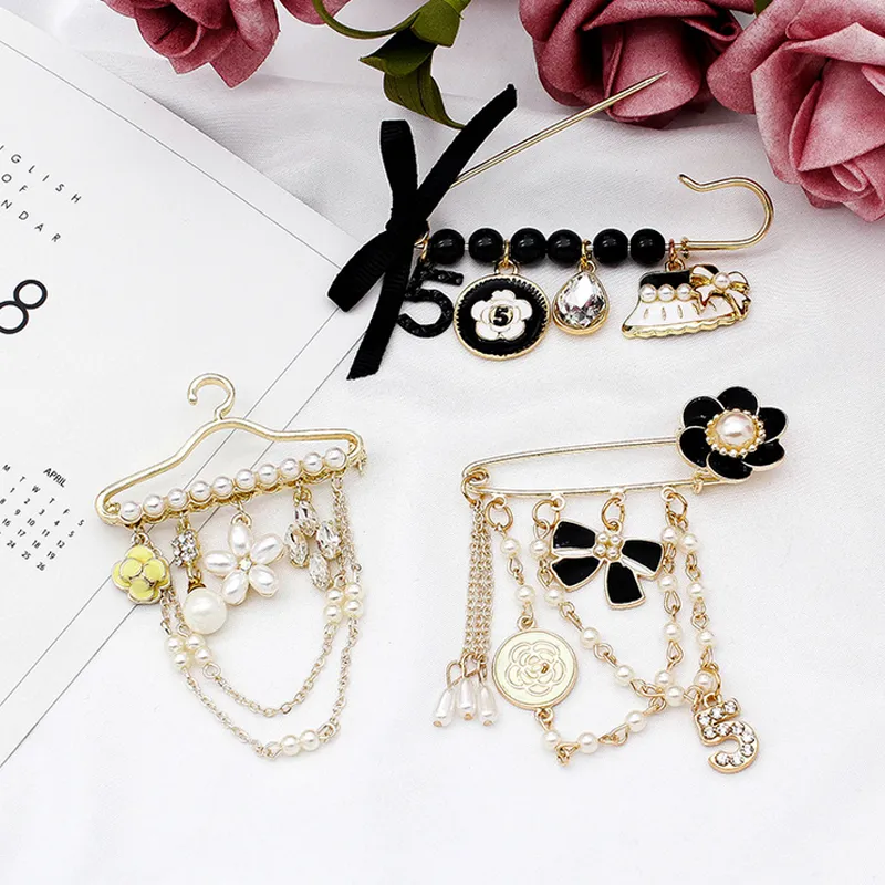 Elegant Rhinestone Pearl Tassel Brooch - Versatile Long Pin for ...