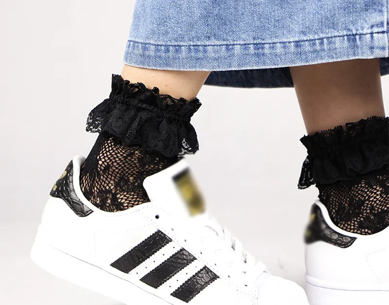 2017 Hot Women Lace Ruffle Hollow Out Floral Pleats Fishnet Hole Short ...