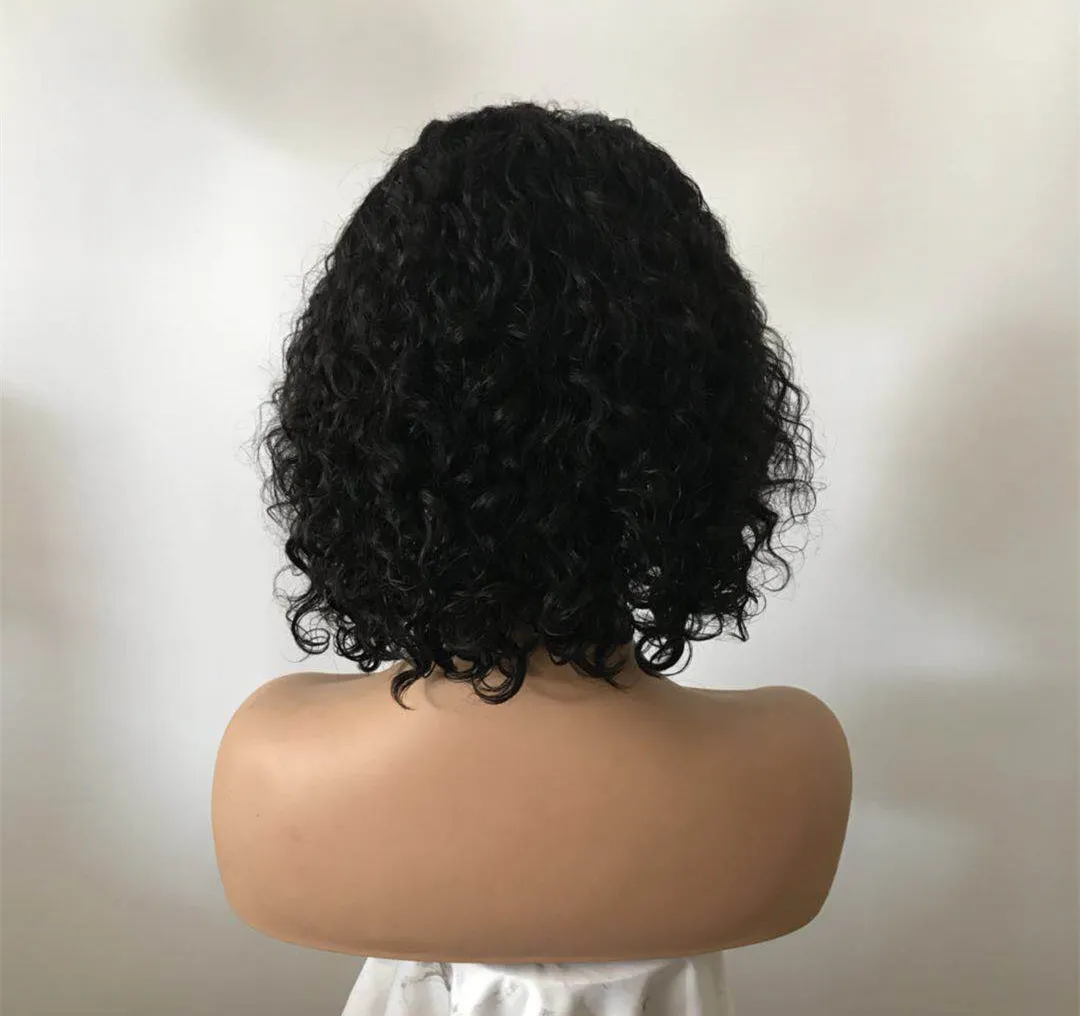 Pelo Rizado Negro De La Espalda