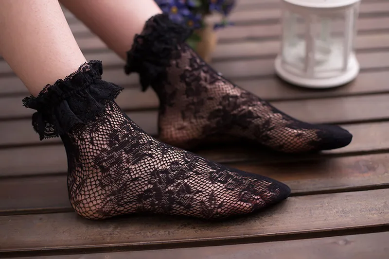 2017 Hot Women Lace Ruffle Hollow Out Floral Pleats Fishnet Hole Short ...