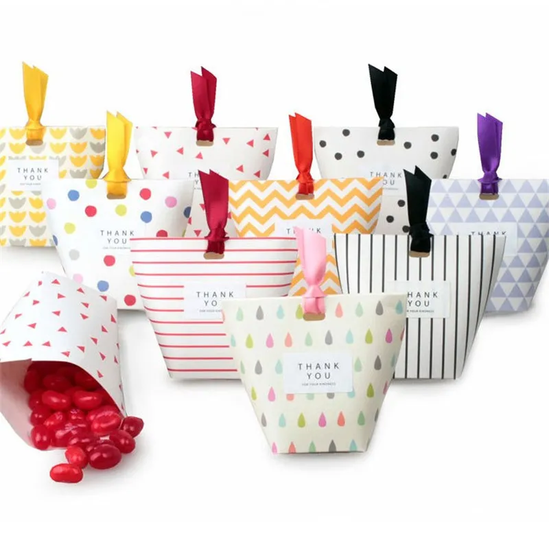 Creative Kraft Paper Candy Gift Boxes Shape Wedding Favors Gift ...