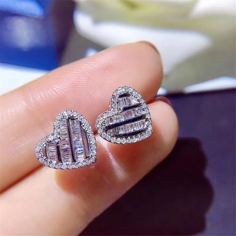 Luxury 925 Silver Silver Princess Cut Topaz CZ Diamond Heart Stud Orees ...