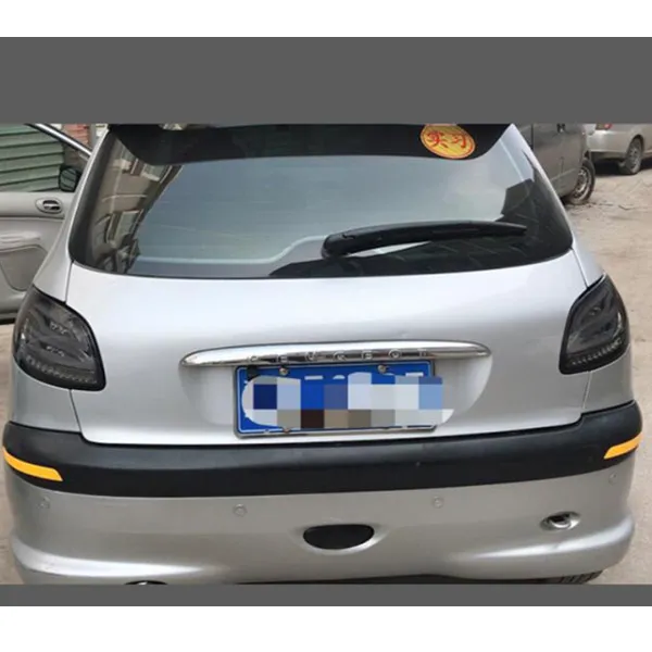 Peugeot 206 rear lights store