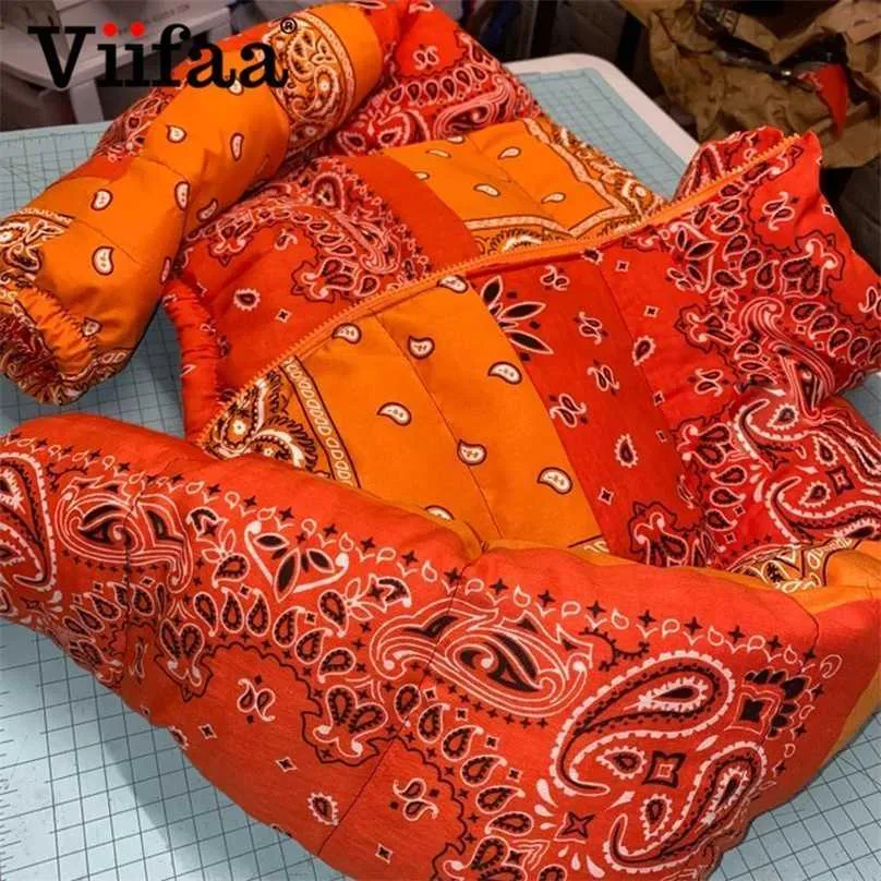 Viifaa Color Block Multicolor Print Slim Cropped Puffer Jacket with ...