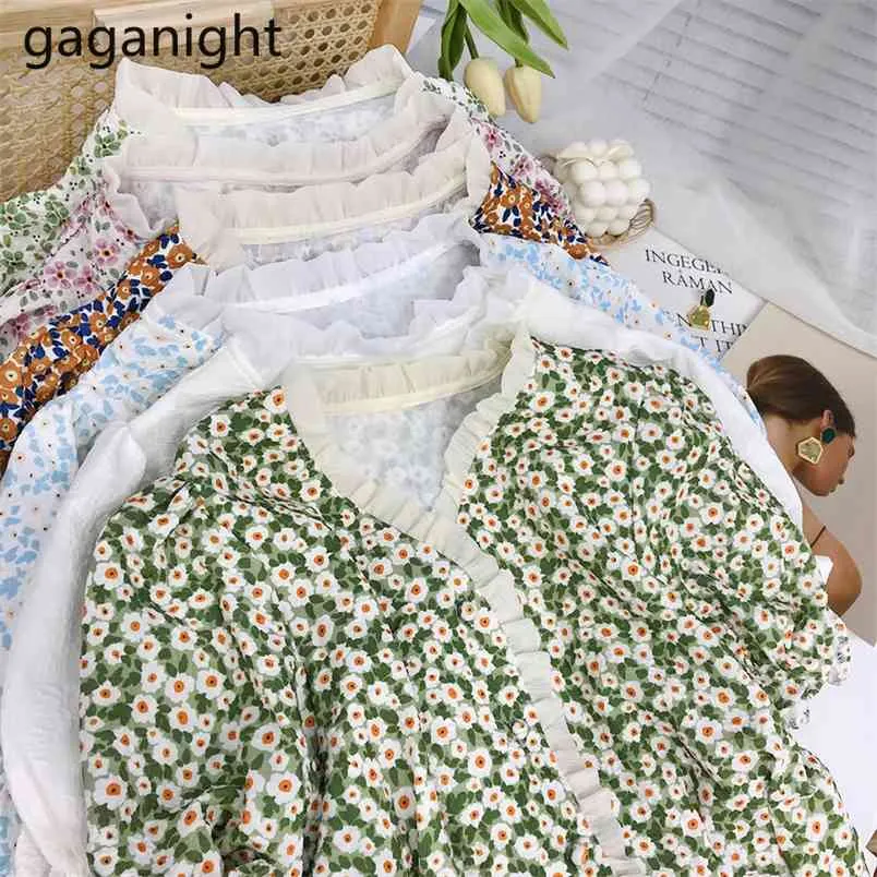 Vintage Floral Crop Top for Women: Elegant White Puff Sleeve Shirt for ...