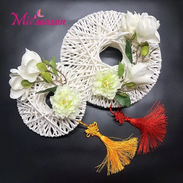 DIY Wedding Wreath Kit - Round Rattan Base, Artificial Magnolia Flowers ...
