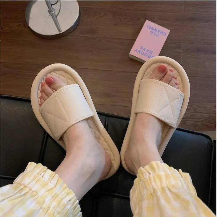 Designer Genuine Leather High Heel Sandals Ochi Beach Resort For Women ...