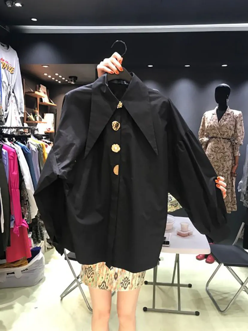 New trend tops store
