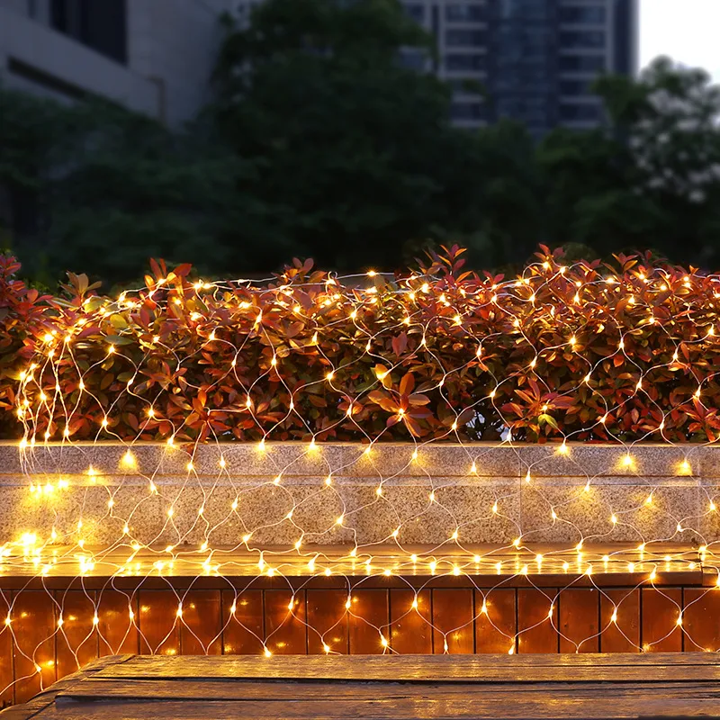 LED Net Lights Outdoor: 200 LED Mesh Net Lights, Low Voltage, 9.8ft X 6 ...