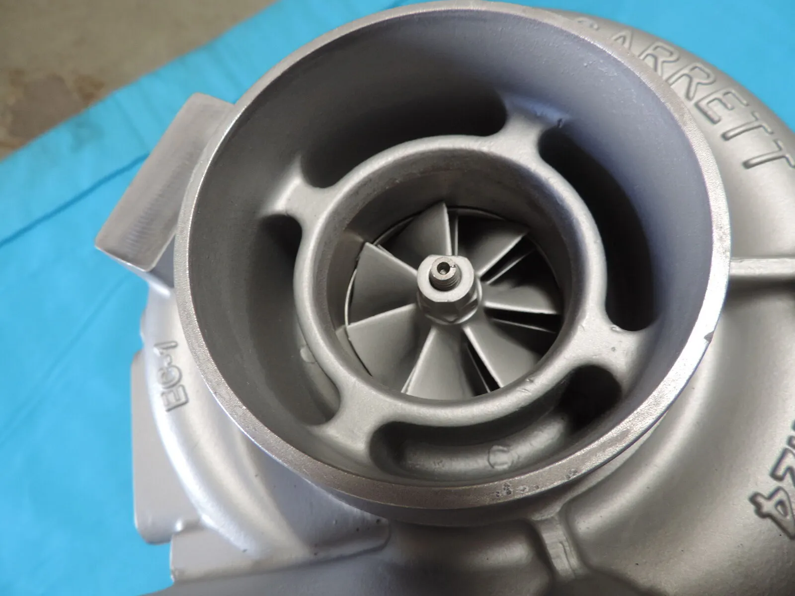 DHgate.com:Genuine JO8E GT4082KLNV Turbo Turbocharger for Hino 268 ...