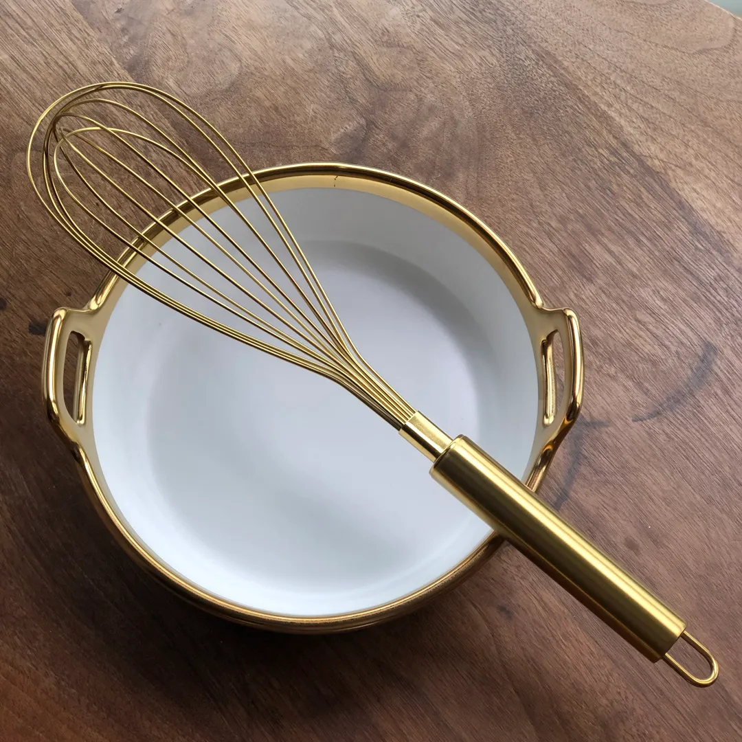 Gold Stainless Steel Hand Held Egg Beater - Professional Kitchen Whisk ...
