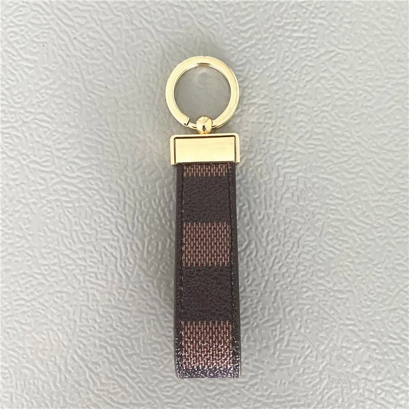 Luxury Handmade Leather Leather Keychain For Men And Women Fashionable ...