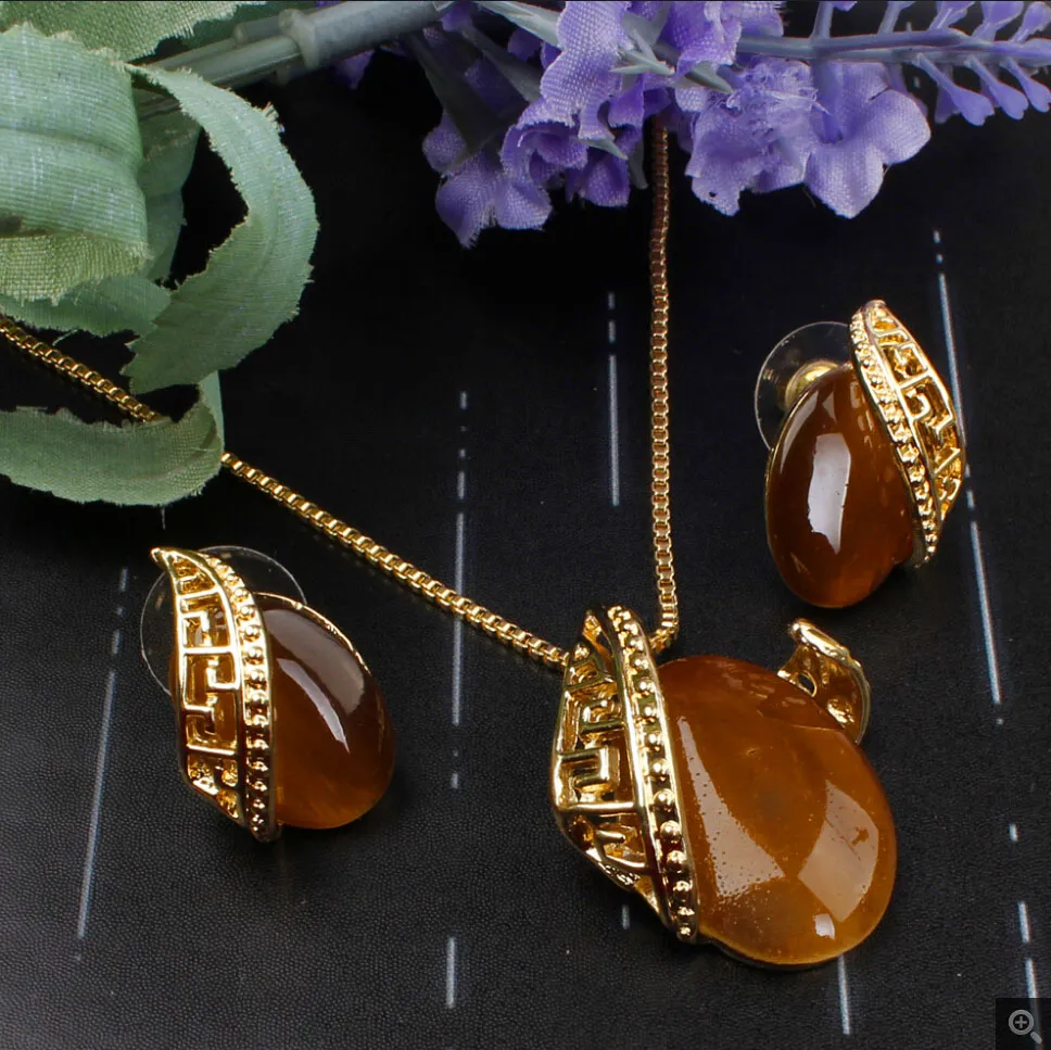 DHgate.com:Unique Design Romantic Oval Opal Stone Pendant Necklace18K ...